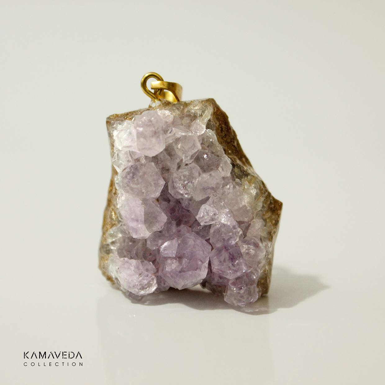 Natural African amethyst gemstone - Kamaveda